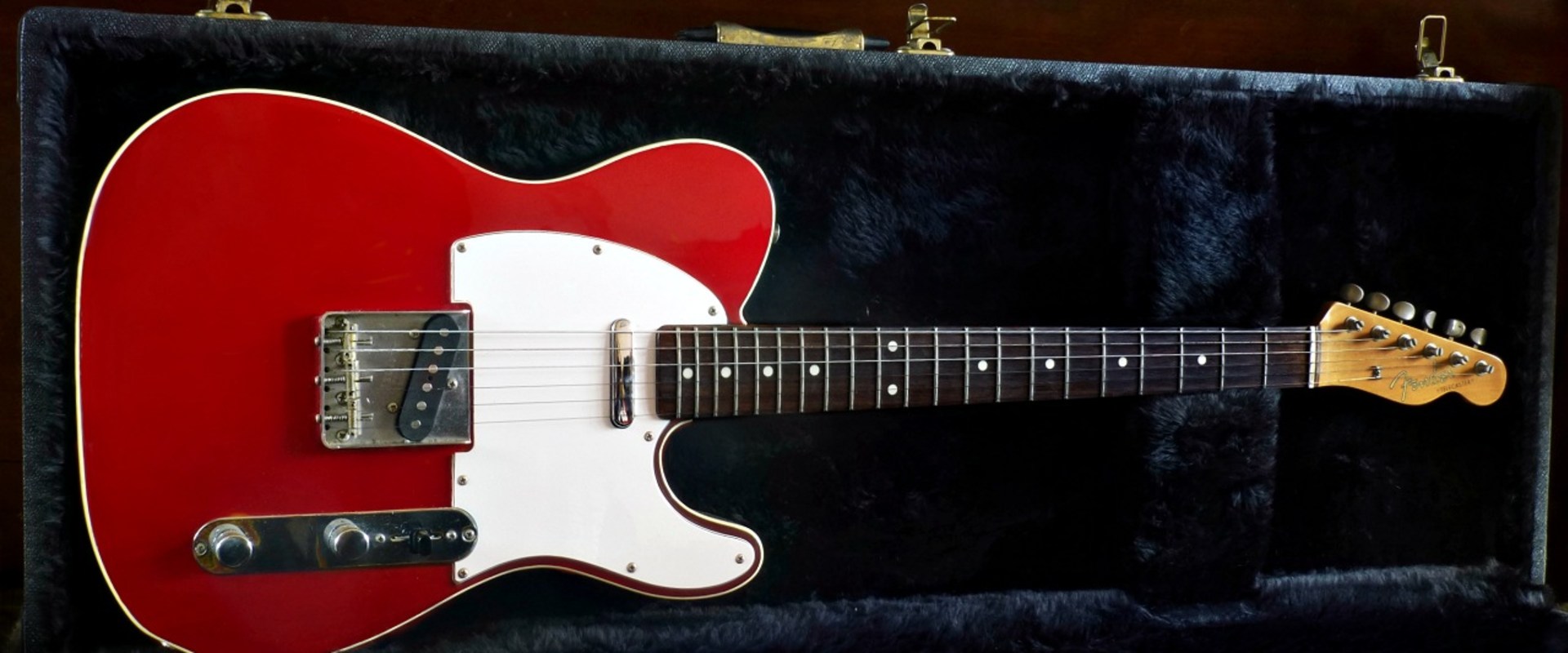 The Impact of the Fender Telecaster on Modern Guitar History